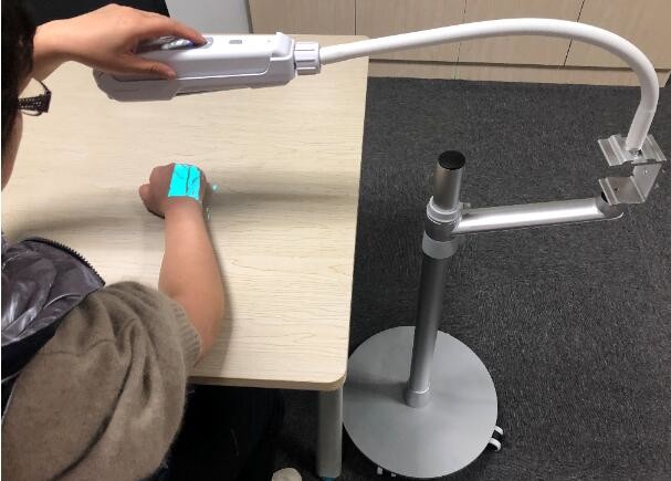 Proyeksi Vein Locator Infrared Vein Viewer Dengan Meja Atau Troli ...